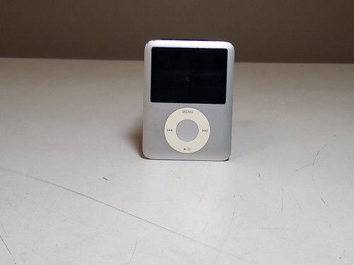 Apple iPod Nano 3rd Gen Silver 4GB (Model A1236)-TESTED | eBay