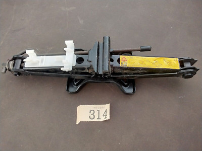Ford Mondeo 2005 Diesel (00-07) Estate 4/5dr Lift Jack 1S7A-17080-AB ...