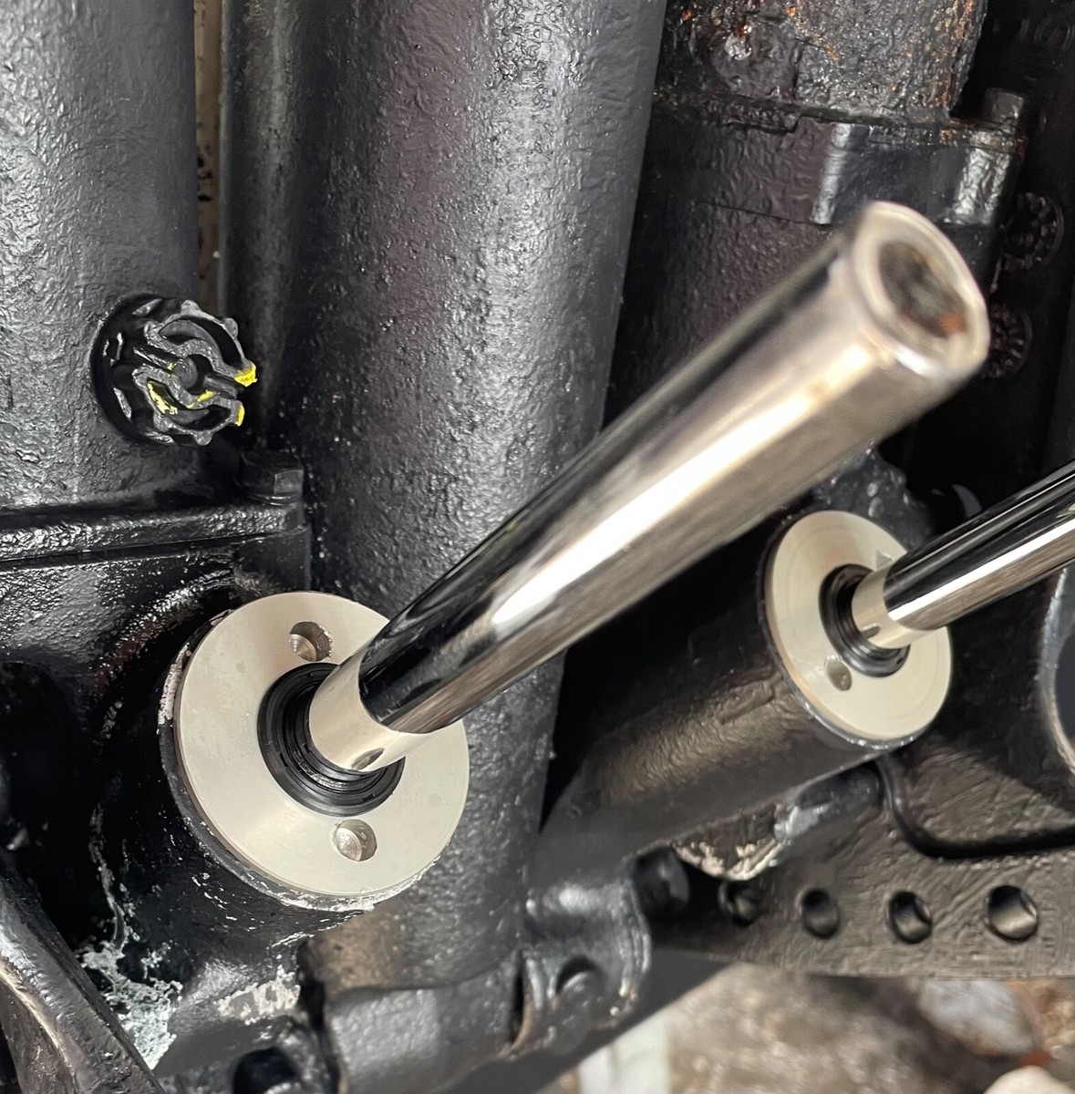 Mercury Tilt And Trim Rebuild Kit Mercury Marine Trim Cylinder End Cap ...