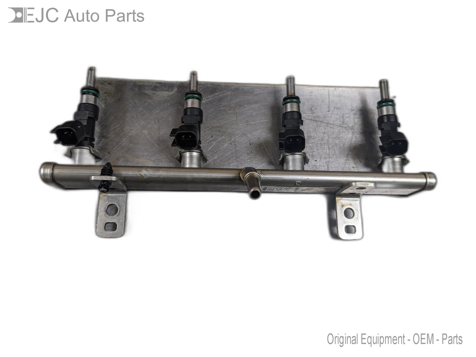 Fuel Injectors Set With Rail For 14-17 Fiat 500L 1.4 04627177AB | eBay