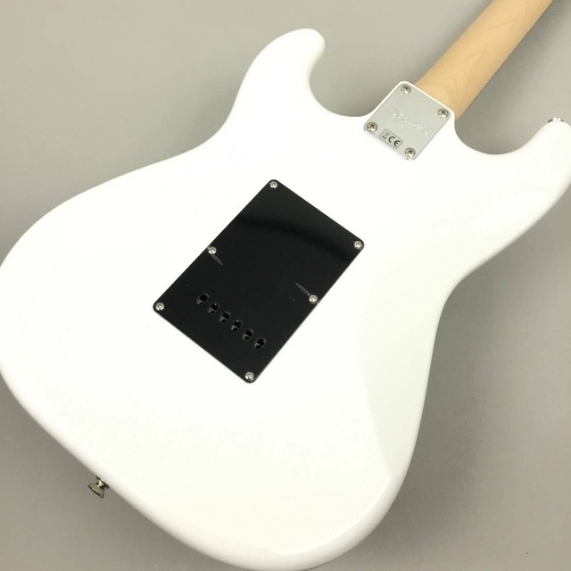 Squier 0370700505 Affinity HSS Stratocaster Electric Guitar - White for ...