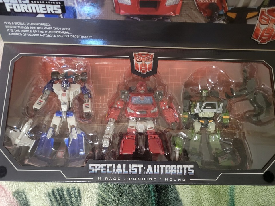 Hasbro Henkei Transformers Generations Specialist:Autobots-Ironhide ...