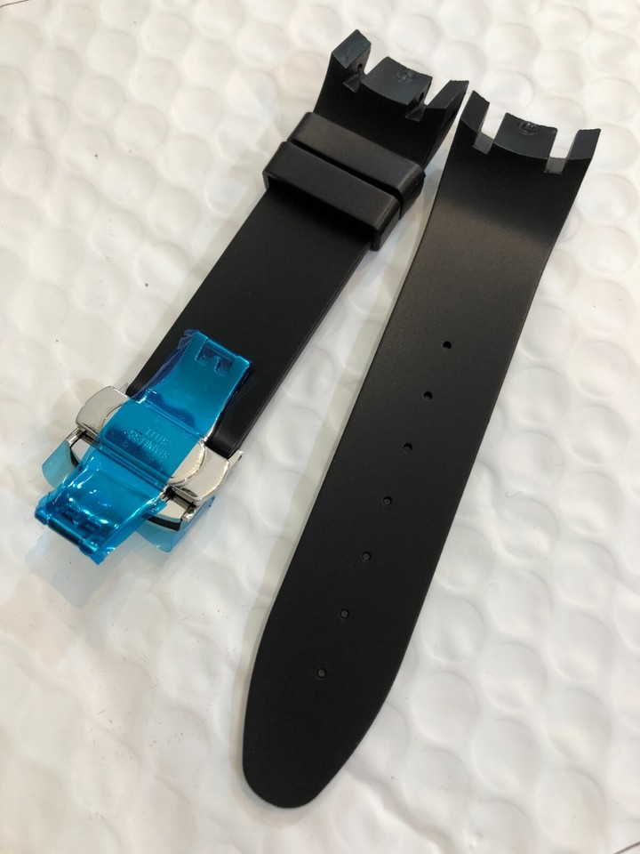 24mm black rubber band with steel color clasp ,original joe rodeo ...