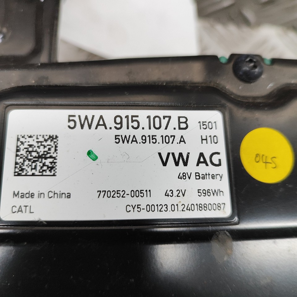 AUDI A3 Limousine 8YS Battery 5WA915107B 1.5 Hybrid 110kw 30377719 ...