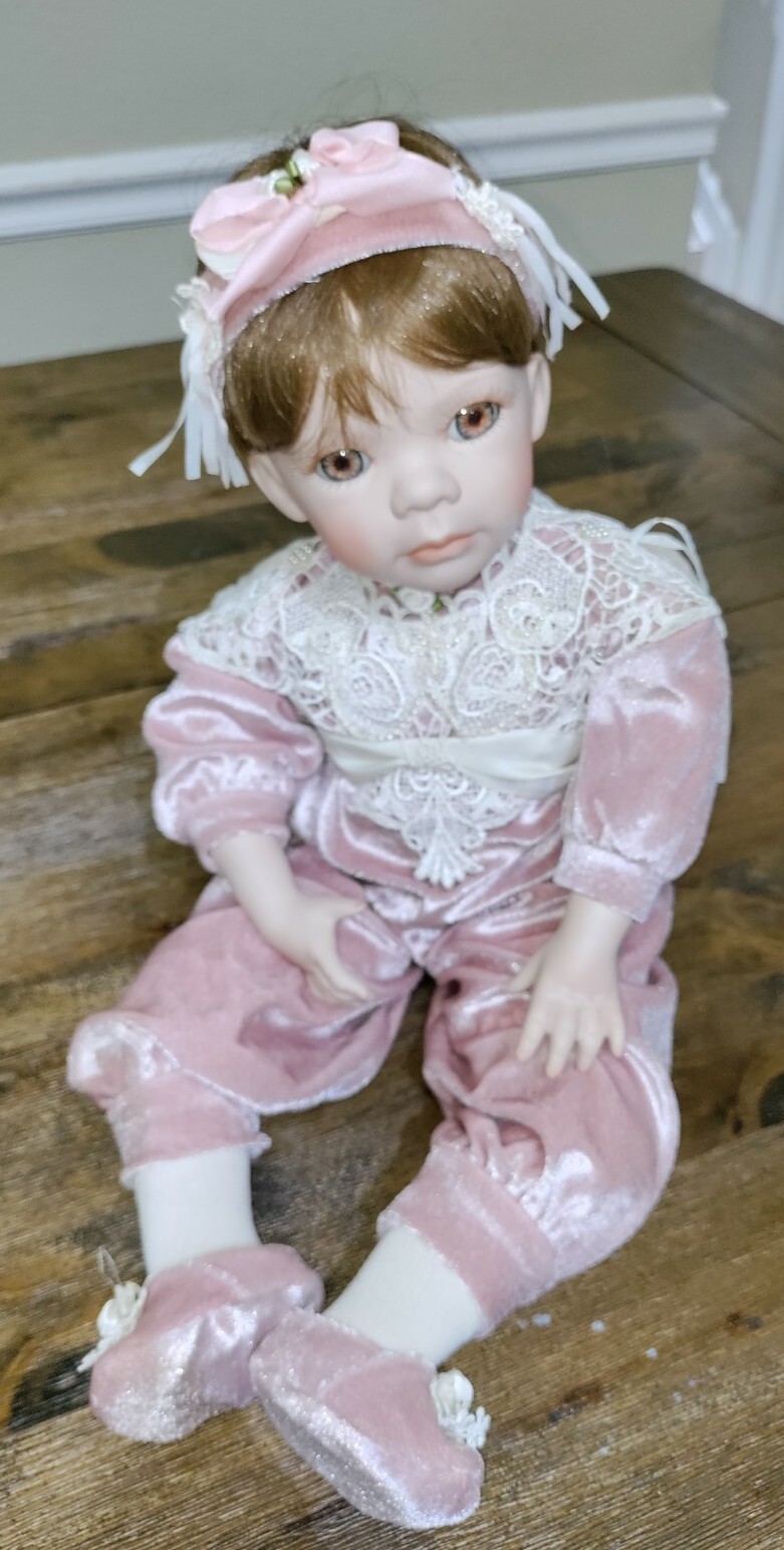 VTG & RARE. " PUMPKIN " Porcelain Doll By Linda Steele. 1993. MINT/BOX ...