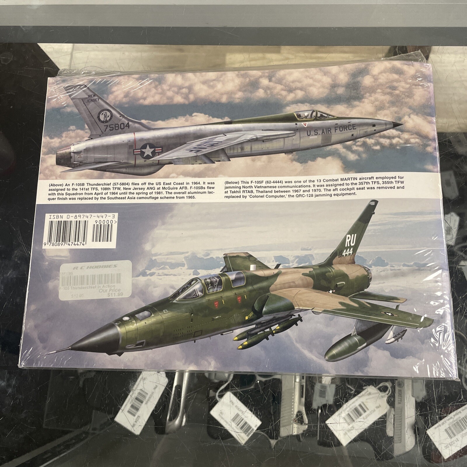 F-105 Thunderchief in Action. Squadron. Soft Cover. 50 Pages. Mint ...