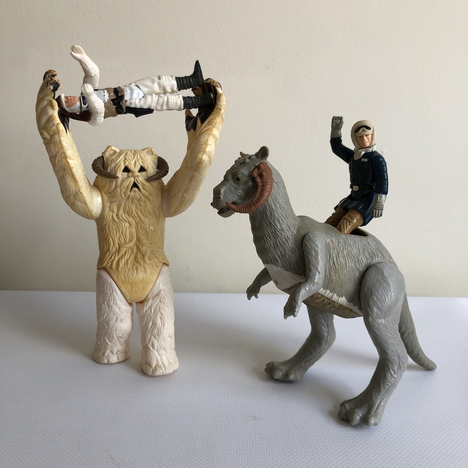 Tauntaun Han Cutting