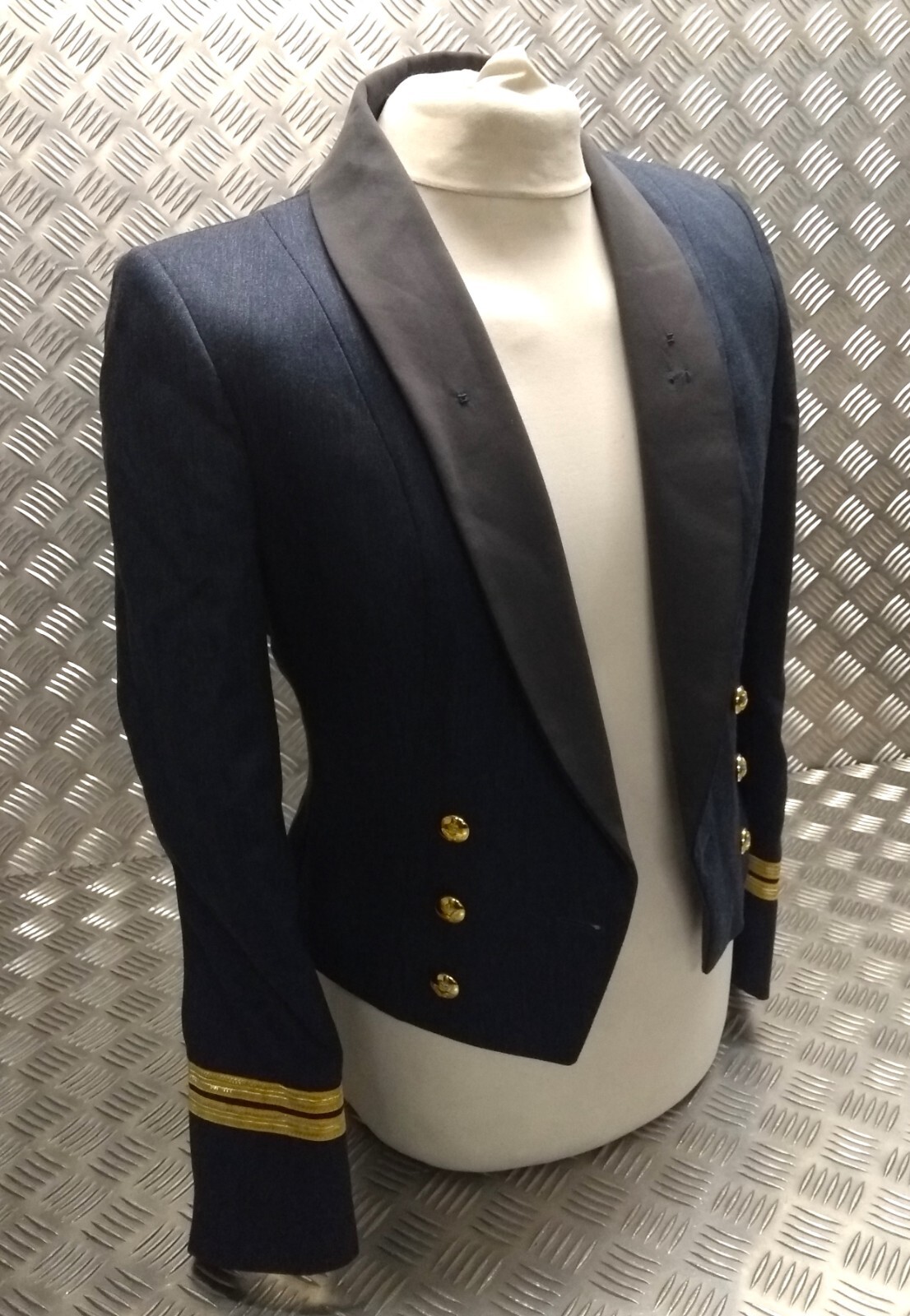 WRAF No5 Officers Mess Dress Jacket Flight Lieutenant Rank RAF ...