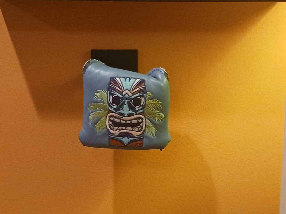 Scotty Cameron Headcover Display Wall Mount For Mallet Headcovers | eBay