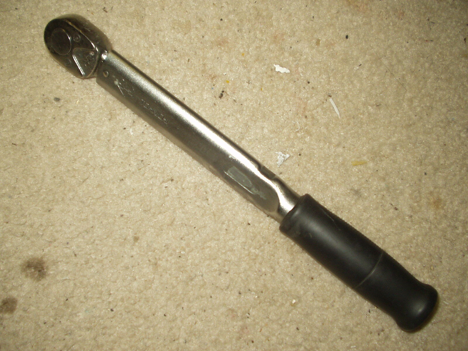 Tohnichi QSP100N4 Preset Torque Wrench w/Fixed Ratchet Head (1/2 ...