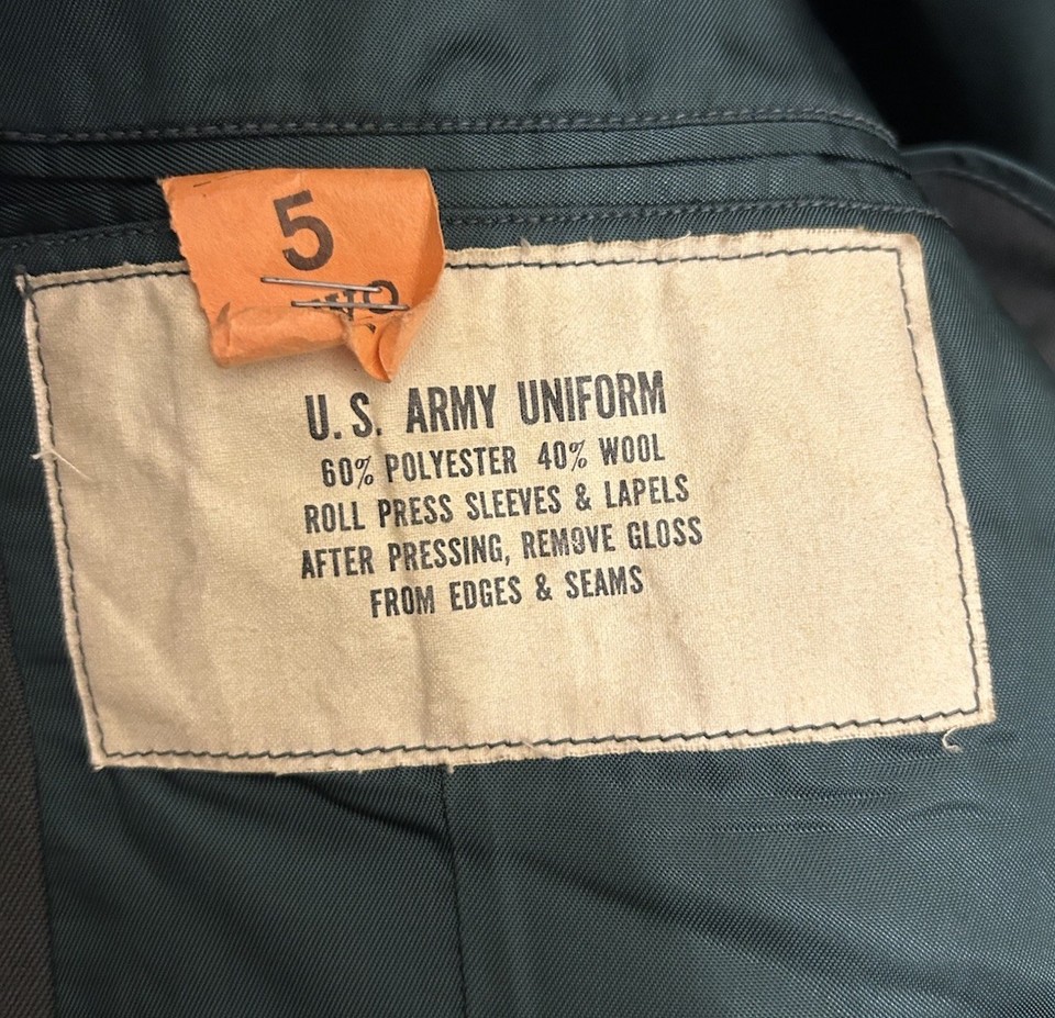 Vietnam War 1st Cavalry Division Dress Uniform Infantry CIB Patches ...