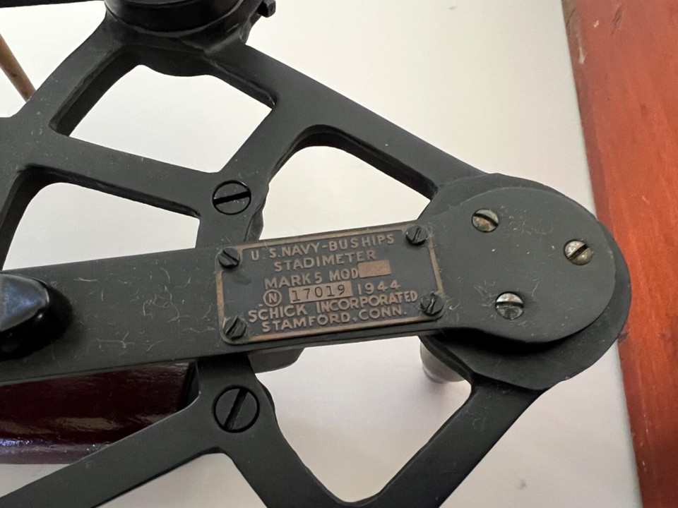 VINTAGE SCHICK US NAVY BUSHIPS STADIMETER MARK 5 SEXTANT WITH CASE | eBay