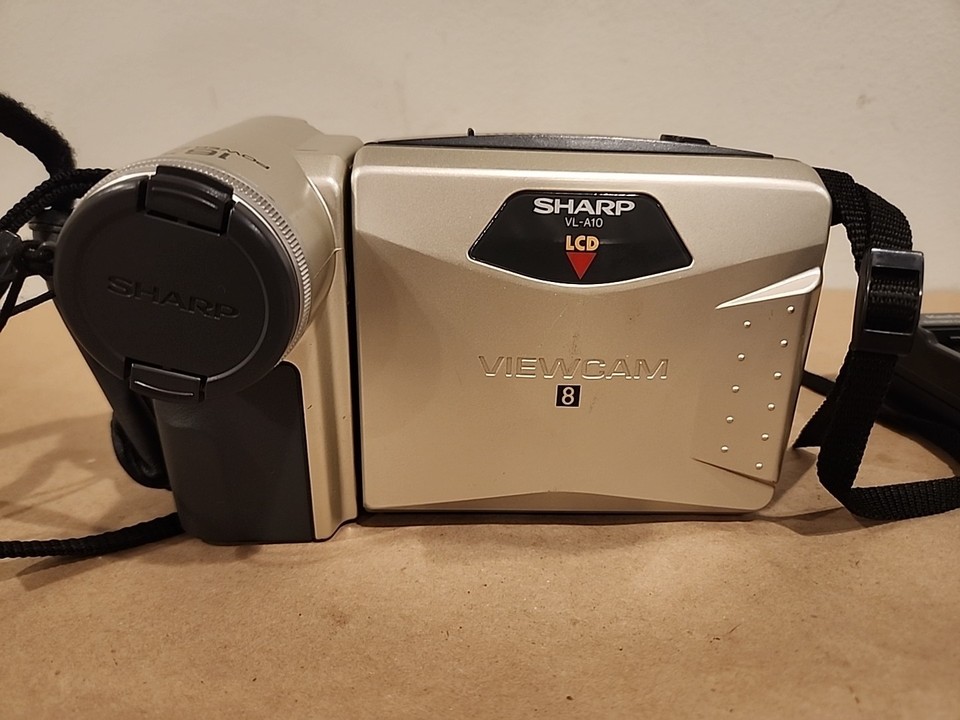 Sharp Viewcam VL-A10U Video8 8mm Camcorder With Charger And Battery ...