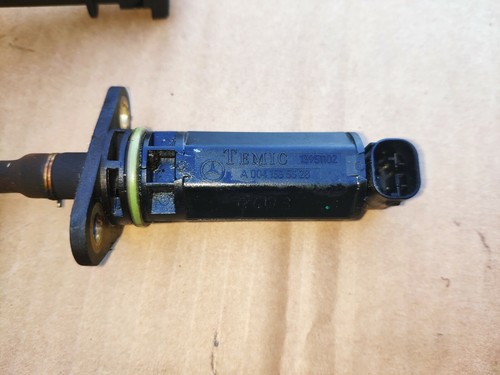 2006 MERCEDES S430 W220 Engine Oil Level Sensor 0041535328 13951102 C41 ...