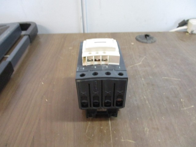 Schneider Electric LC1DT60A Contactor 690v 60a for sale online | eBay