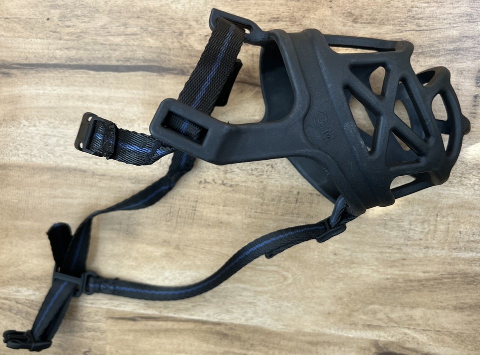 Mayerzon Dog Muzzle, Breathable Basket Muzzles for Dogs Medium Black ...