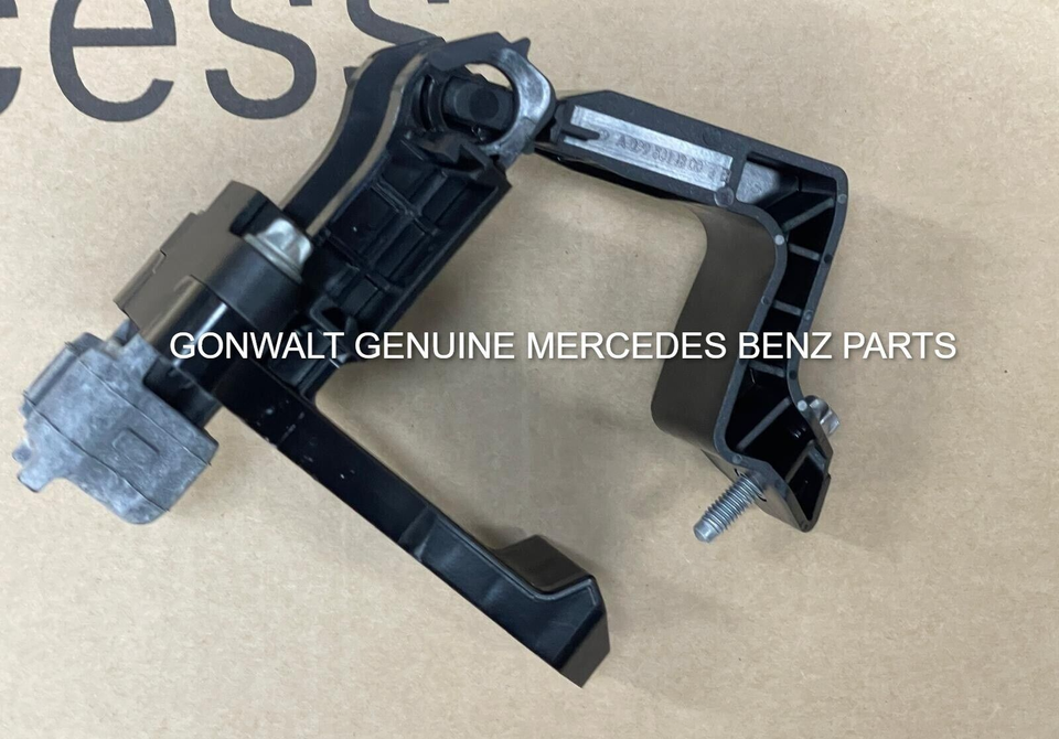 Mercedes Benz C300 C43 AMG 22-24 Radiator Support Side Panel Bracket ...