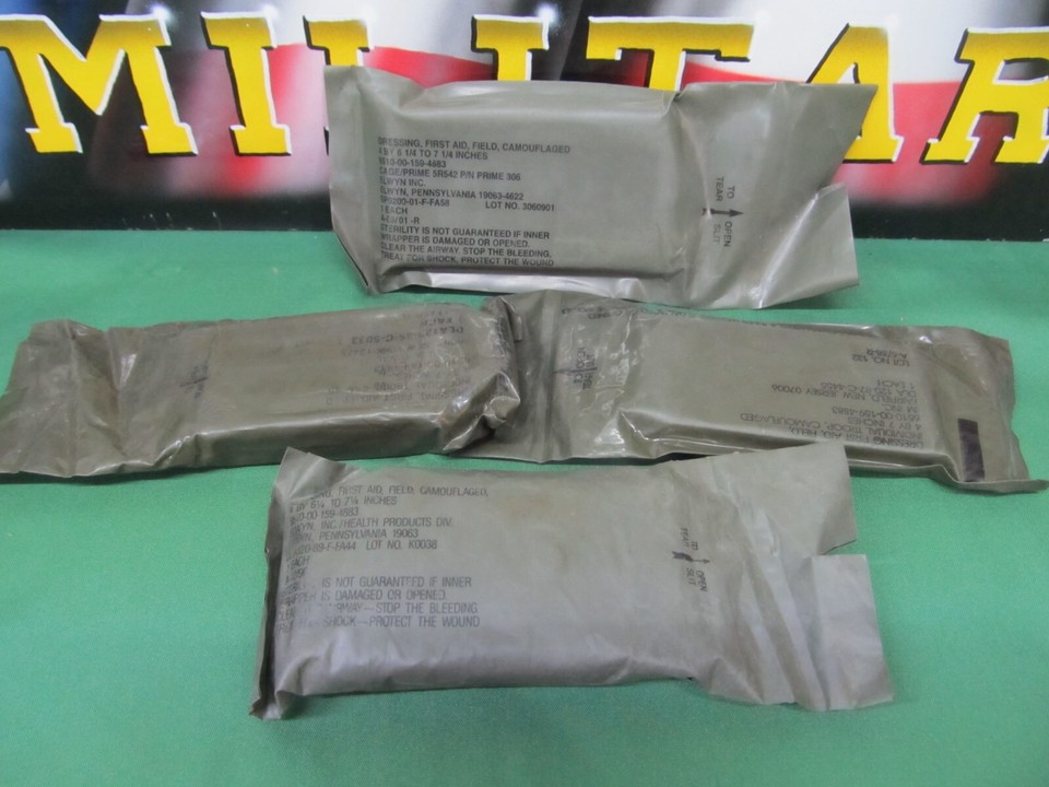 US Military Muslin Compressed Bandage & Cravat Triangular First Aid w ...