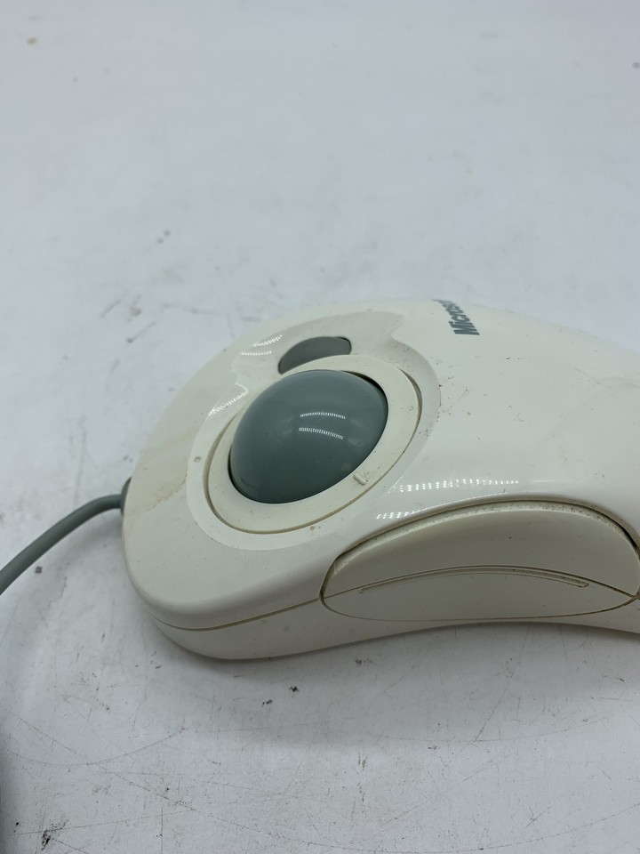 Microsoft X03-09209 IntelliMouse Serial/ PS/2 Wheel Mouse w/ FREE ...