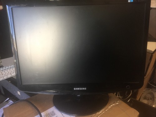 Samsung SyncMaster 2232BW Plus Monitor with VGA and Power cord | eBay