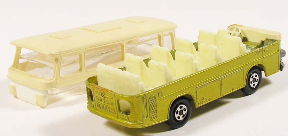 1-2 MATCHBOX SETRA COACH BUS 12 LESNEY SUPERFAST ENGLAND SCRAPYARD ...