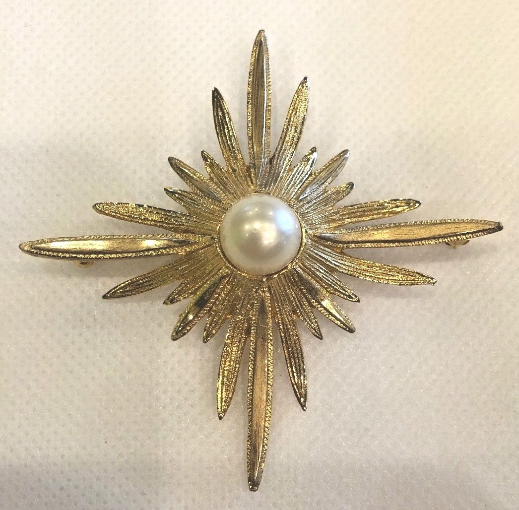 RARE VINTAGE SIGNED BOUCHER STARDUST PIN BROOCH - Gem