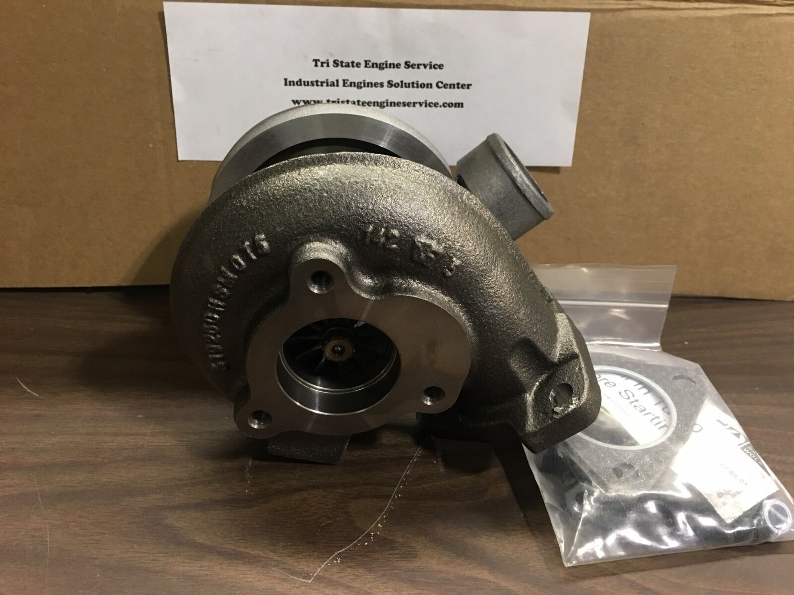 NEW 4281437 Turbo Deutz BF4M2011 Engine 319261 Borg Warner w/mounting ...