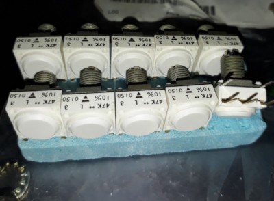 NEW GENUINE VISHAY P11 47K 10% MONO LOG HI_END POTENTIOMETER for AUDIO ...