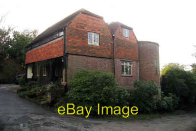 Photo 6x4 Oast House Denny Bottom c2009 | eBay UK