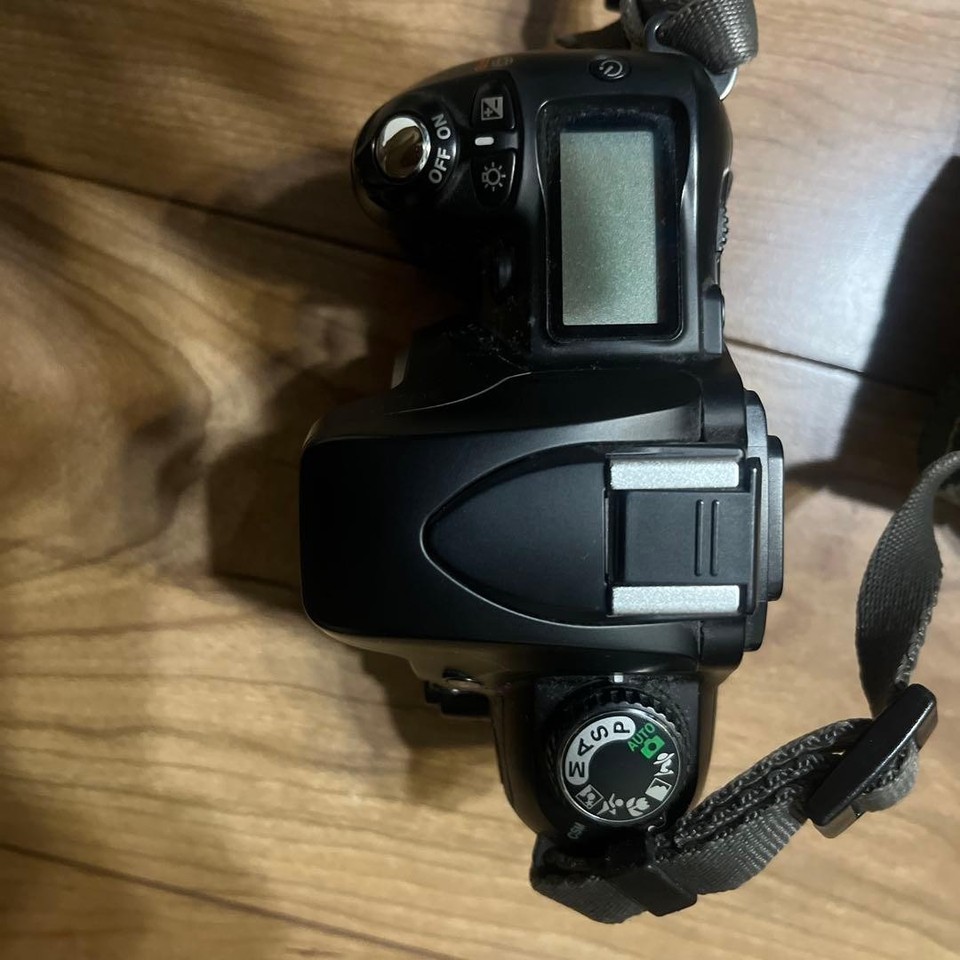 Nikon DSLR Camera with 18-55mm & 70-300mm Lenses Quartz Date Stamp | eBay