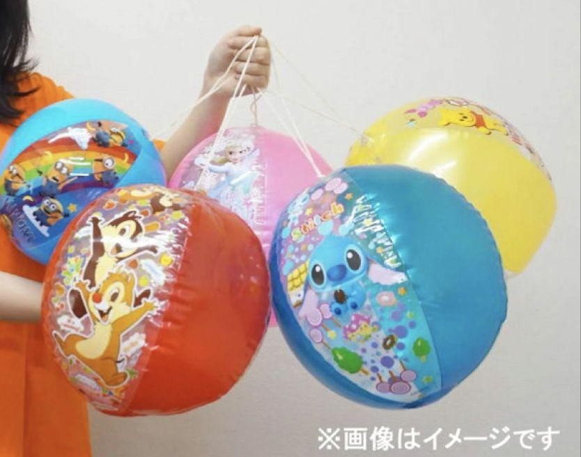 Disney Snoopy & Shamu Beach Balls 23cm & 28cm Inflatable Pool Toys Used ...