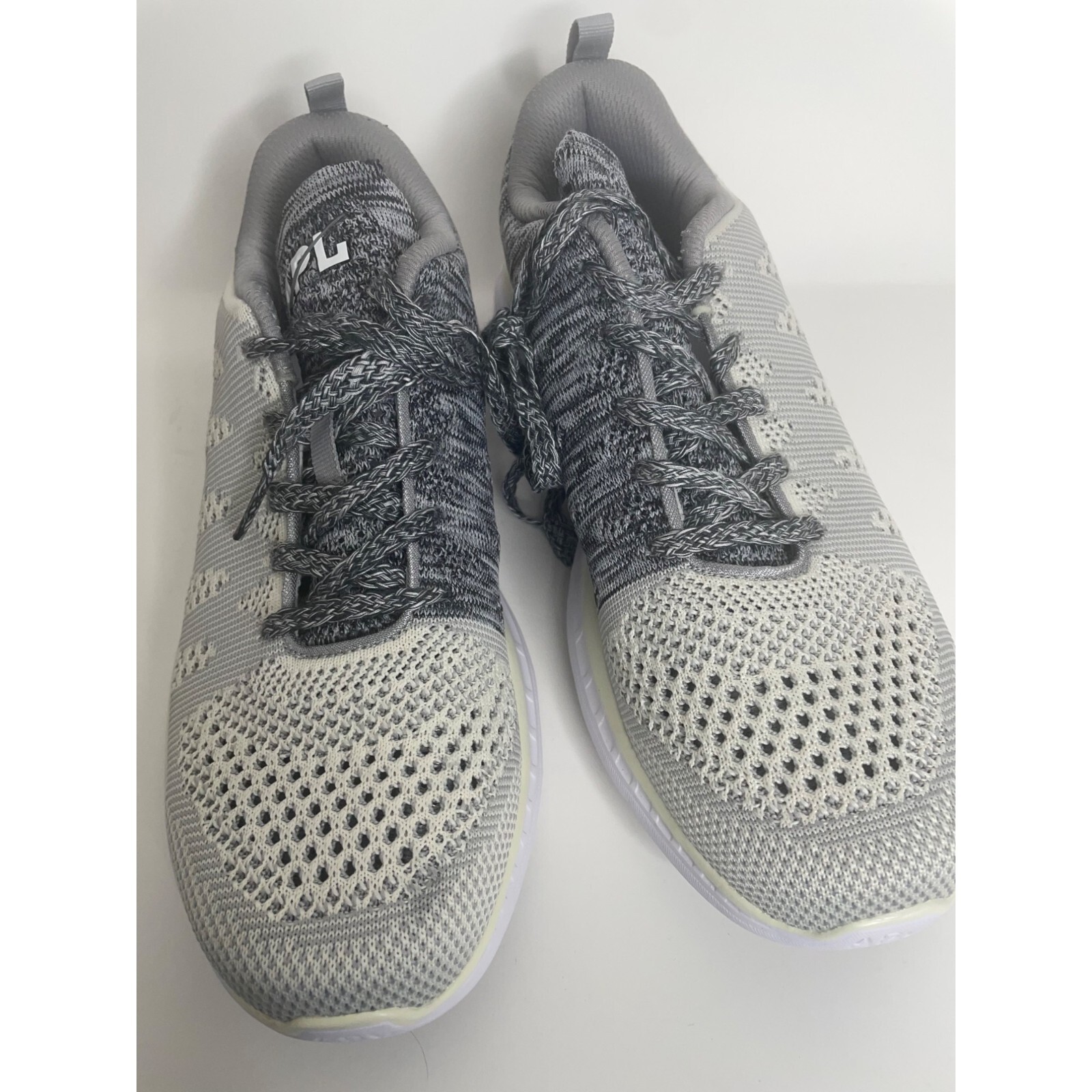 APL Techloom Pro Trainer Sneakers Pristine Heather Grey White Womens 11 ...