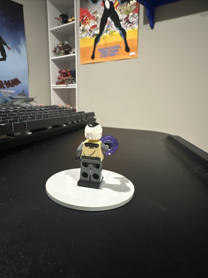 LEGO Ninjago Neuro Minifigure Elements Bricktober 2017 Toys R Us ...