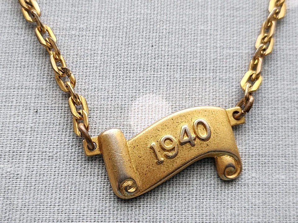 1940’s Vintage Mix Of Men’s Tie Clips and A Belt Loop Watch Fob and ...