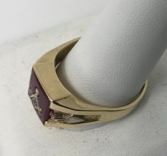 10K Yellow Gold Masonic Freemason Red Stone Ring | eBay
