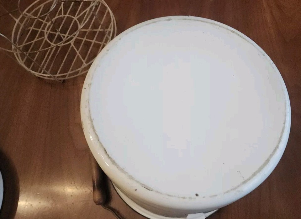 Rustic Vintage Enamelware White Enamel Porcelain Bucket Pot Lid Canning ...