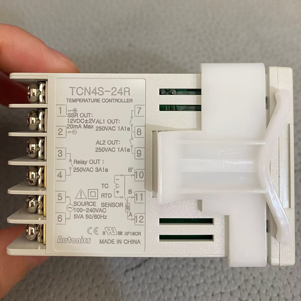Autonics Temperature Controller TCN4S-24R Display PID Temperature ...