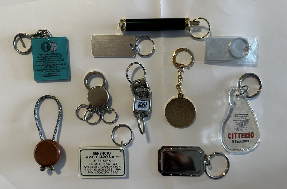Set of 11 Advertisement Keychains (Bank of America, Citterio, Jeep ...
