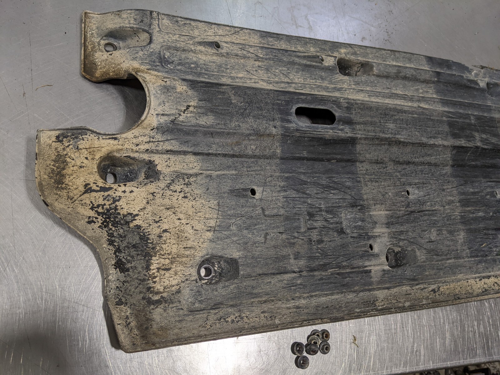 KIA FORTE OEM RIGHT HAND UNDER COVER FLOOR PAN SHIELD DAMAGED 84145 ...