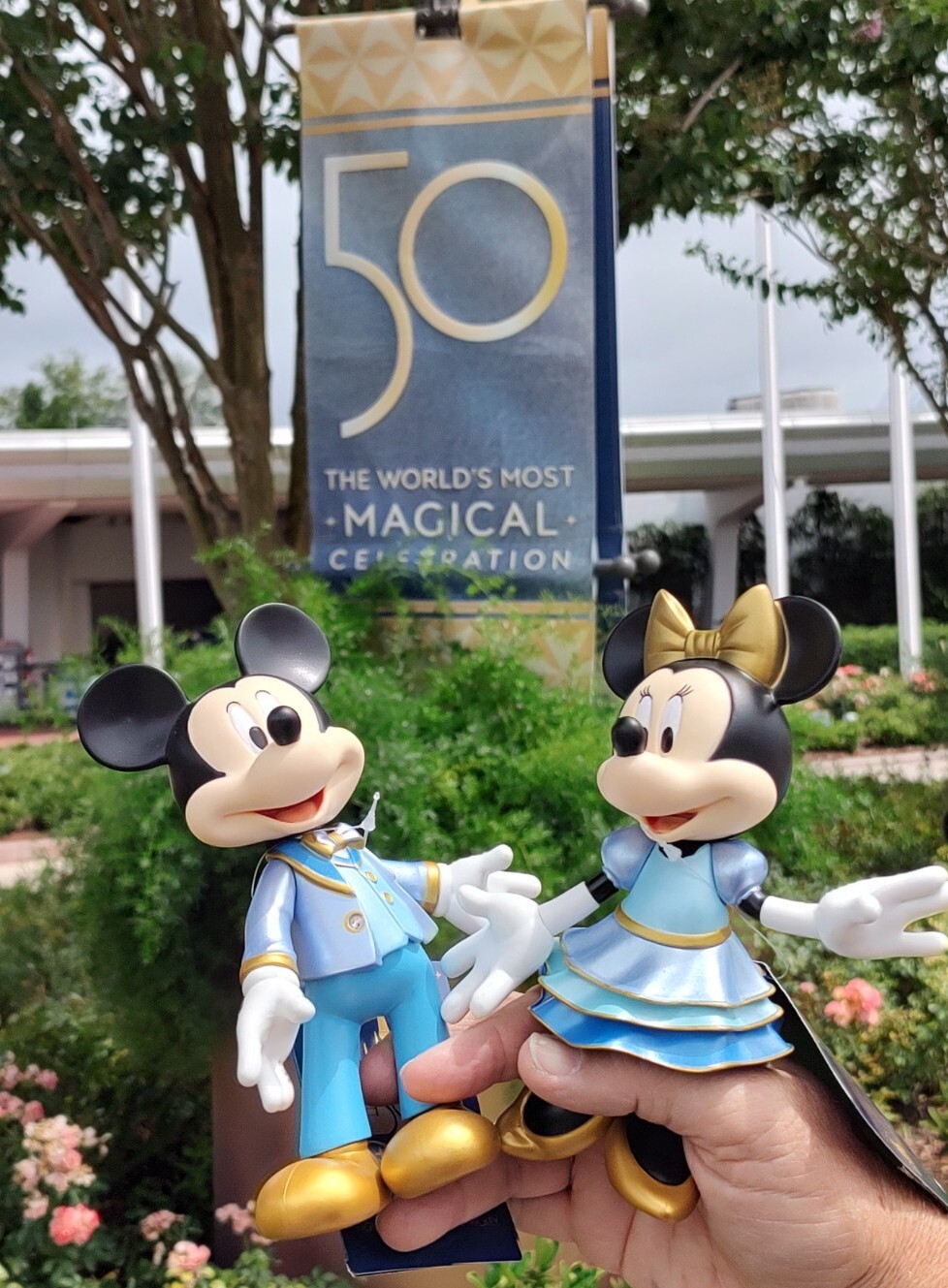 2022 Walt Disney World 50th Anniversary Mickey Minnie Mouse Articulated ...