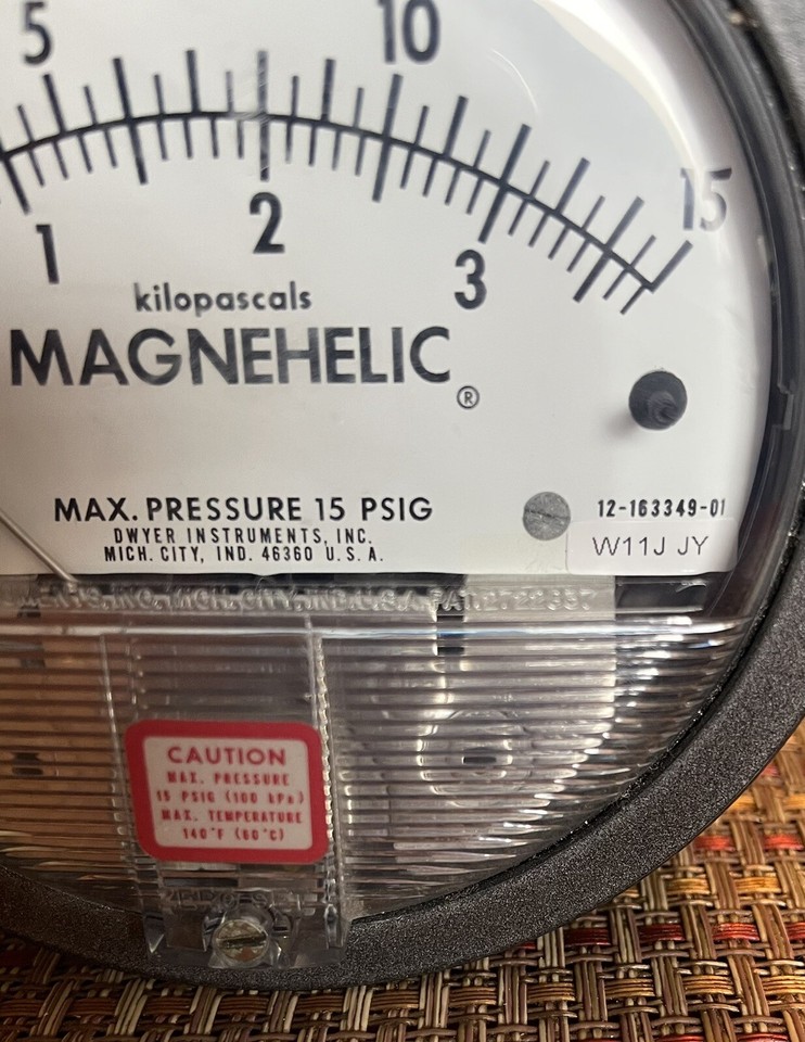 Dwyer W11J JY Magnehelic Differential Pressure Gauge 0 to 15 PSIG | eBay