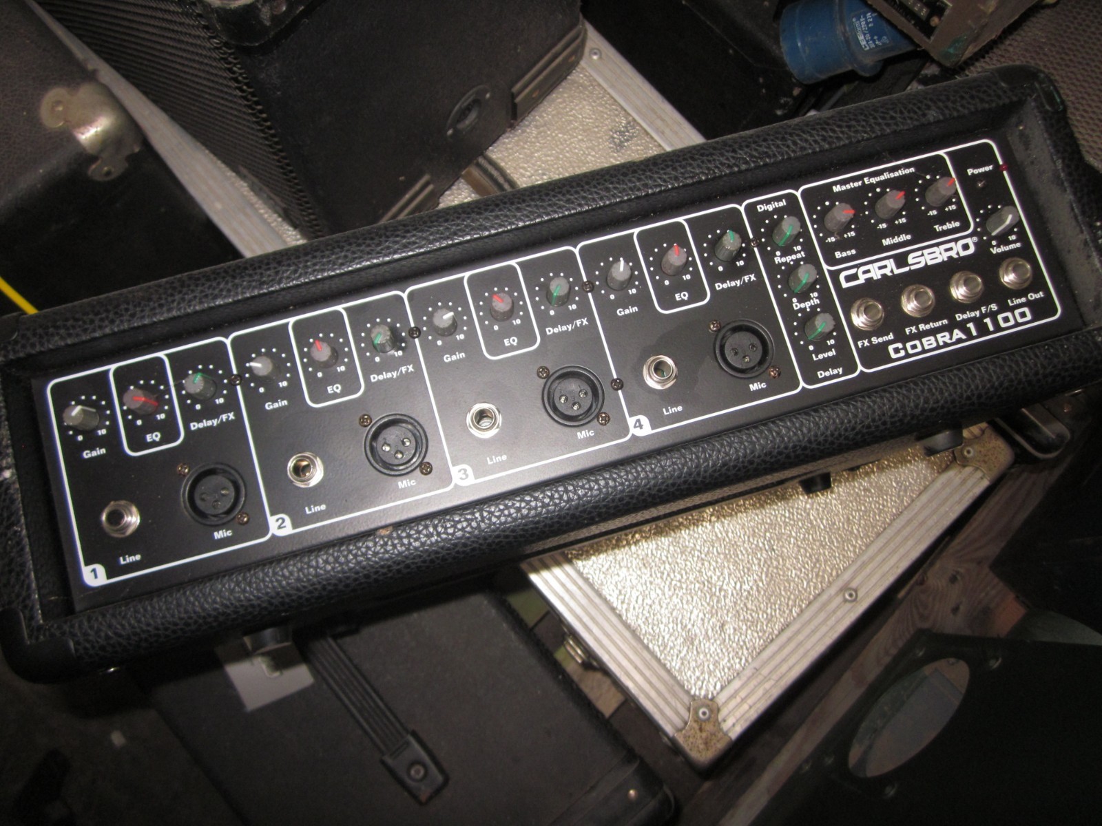 amplifier Peavey XM6, Torque T250SK pulsar dimmer multiplexer spotlight ...