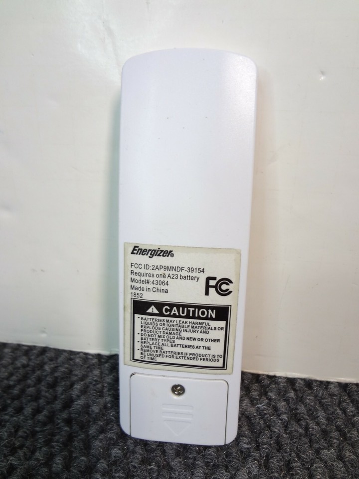 Energizer Color Change LED Puck Light RF REMOTE CONTROL 43064 | eBay