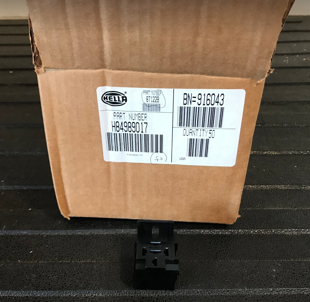 Hella 5 Terminal Mini Relay Socket - H84989017 / 87122B - Multiple ...