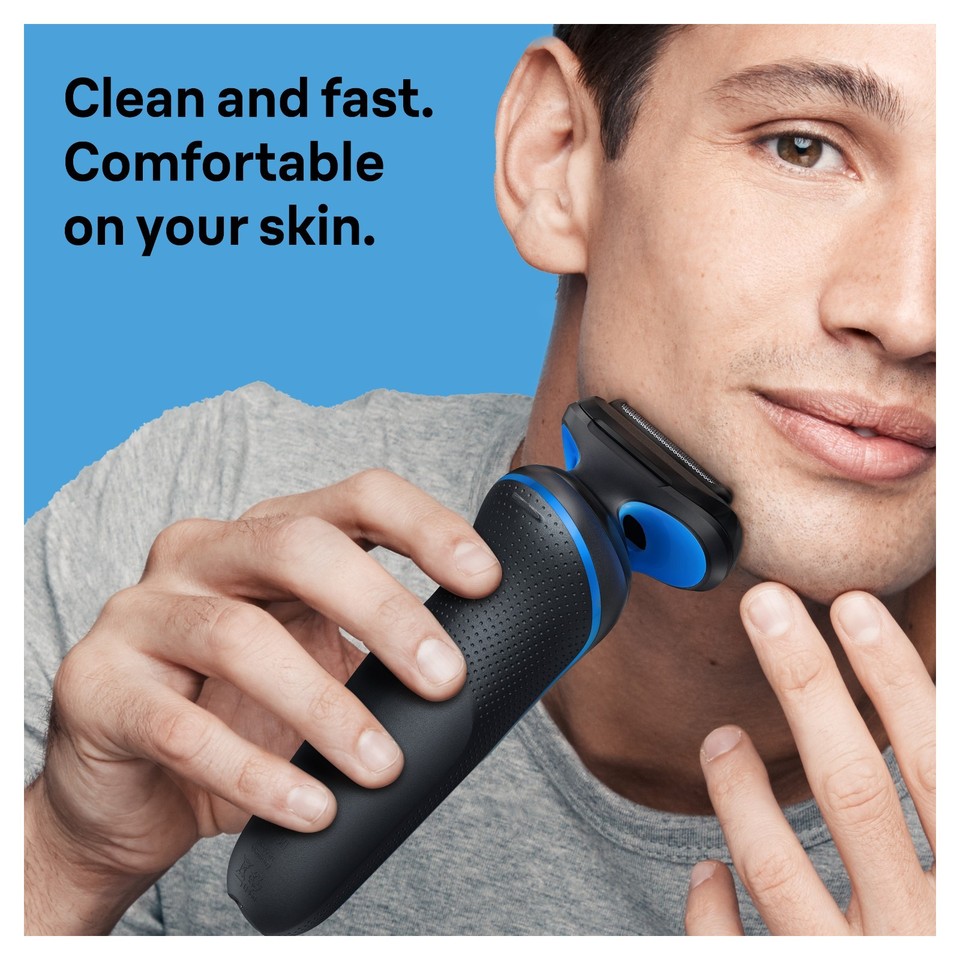 Braun Series 5 52-N7200cc Electric Shaver, With SmartCare Center ...