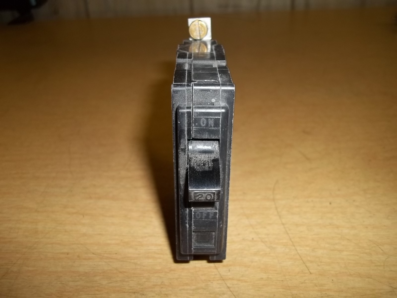 Square D 20A SWD Single Pole Circuit Breaker *FREE SHIPPING* | eBay