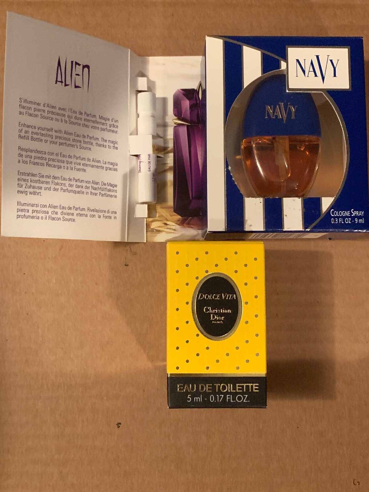 Lot of 11 Sample Size Brand Perfumes - Dior Alien Liz Taylor Intuition ...