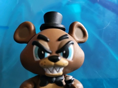 Funko Mystery Minis FNAF Five Nights at Freddy's Freddy Fazbear Mini ...