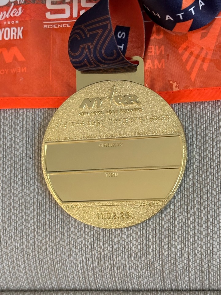 NYC New York City 2025 MARATHON MEDAL & RECOVERY BAG Abbott World ...