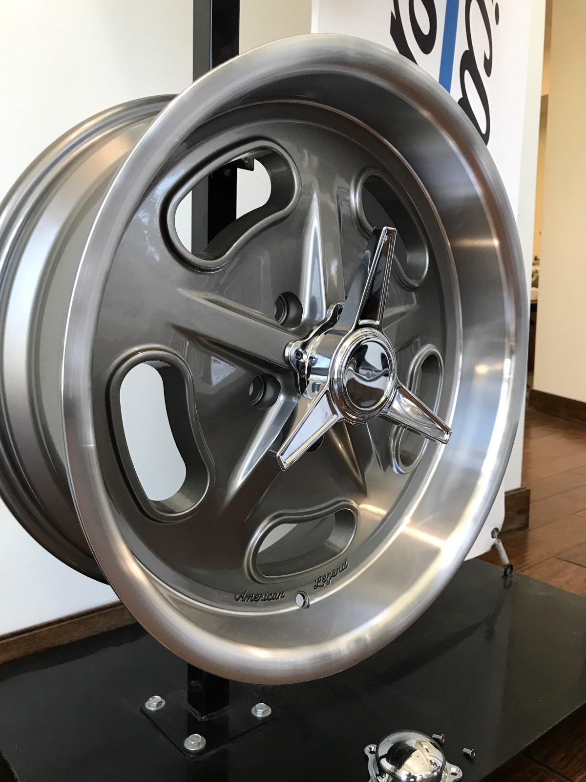 4 Spinner Tribar Fits Showwheels Coys 2" Spacing Chrome Wheel Rim ...